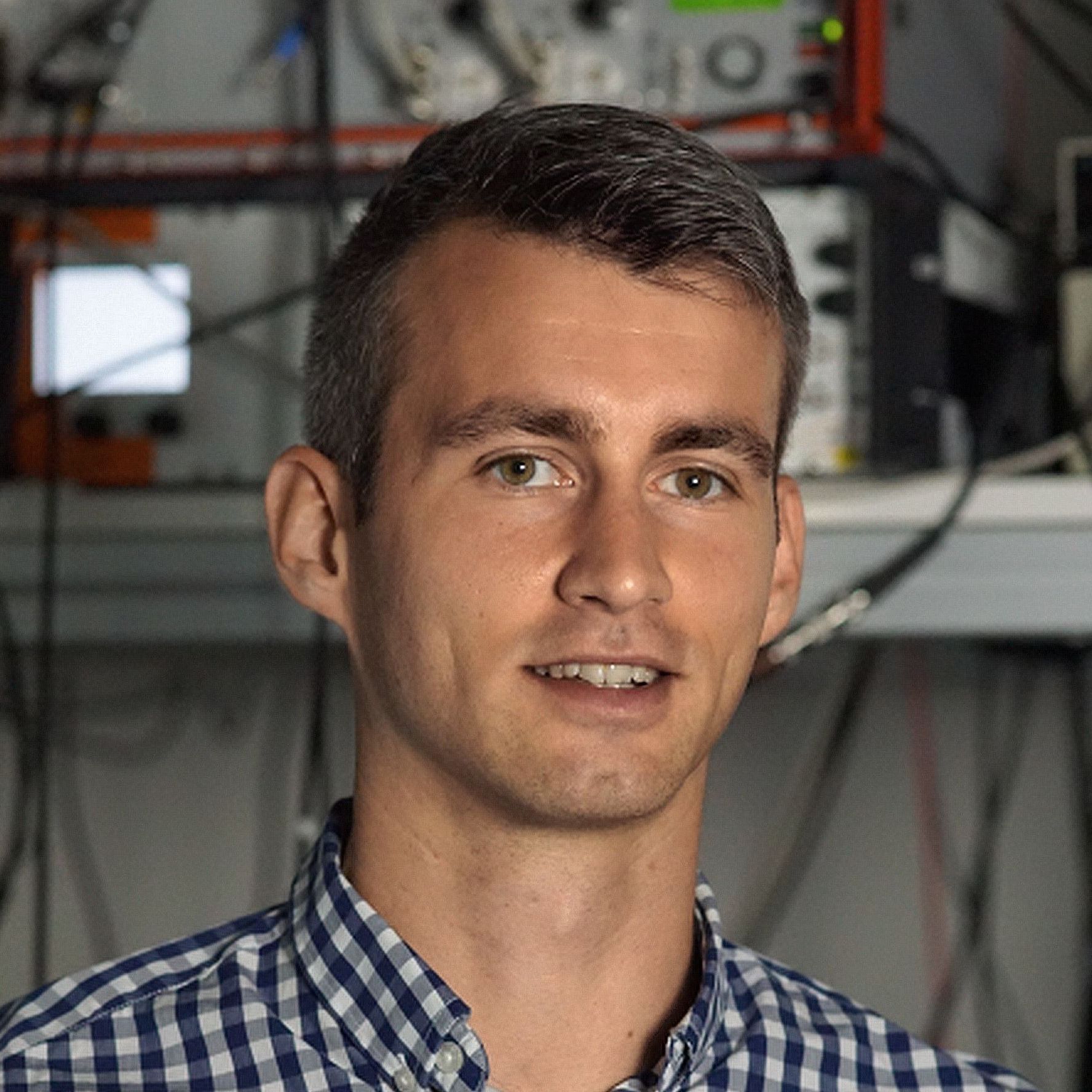 Daniel Riedel – IQIM